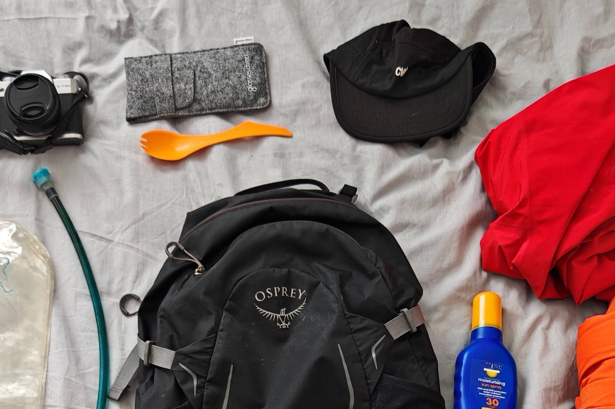 Ultimate Hiking Kit List: What's in the Daypack? - Backpacker's Mentality