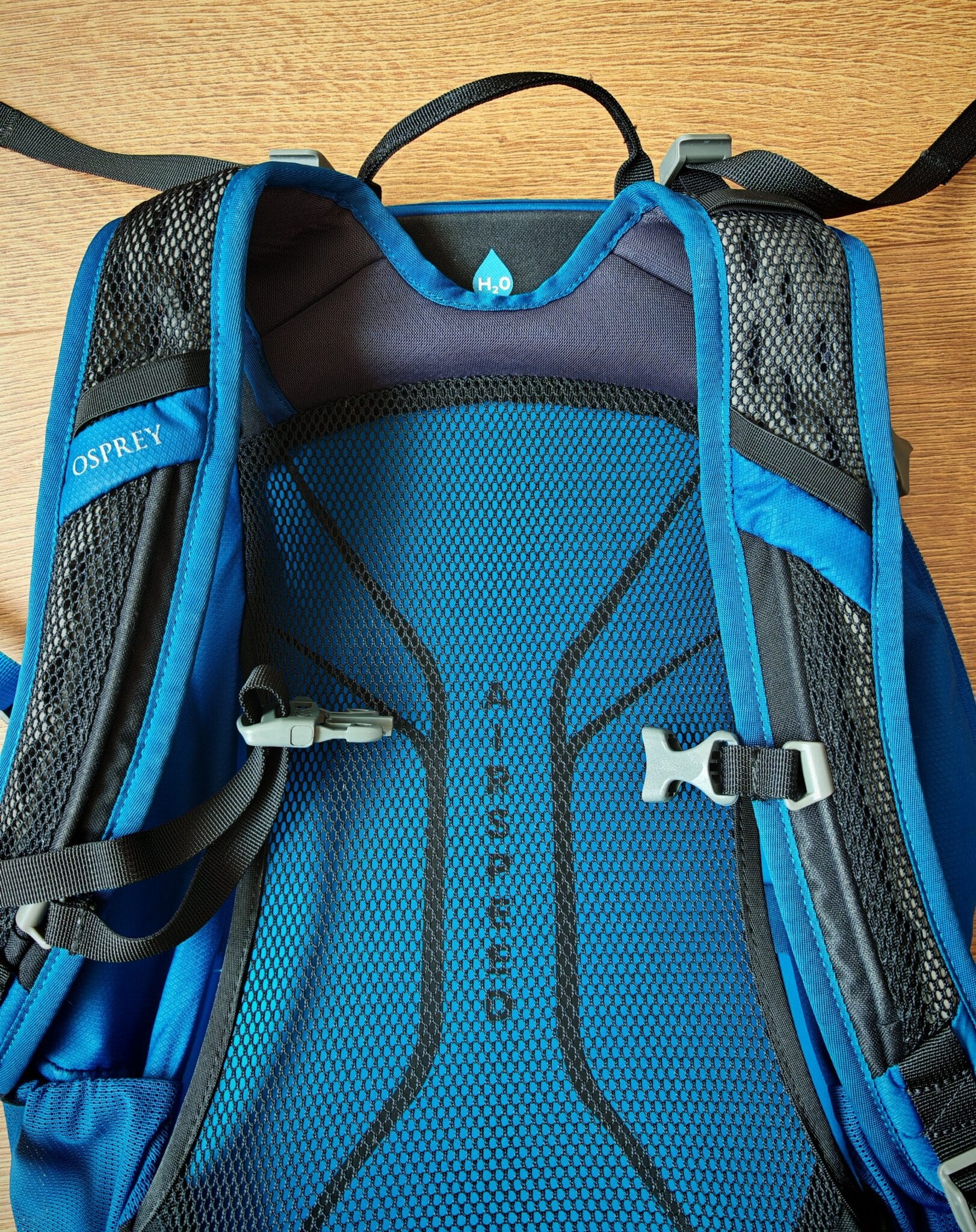 The Osprey Hikelite 26 Backpack: A Hiker's Best Friend - Backpacker's Mentality